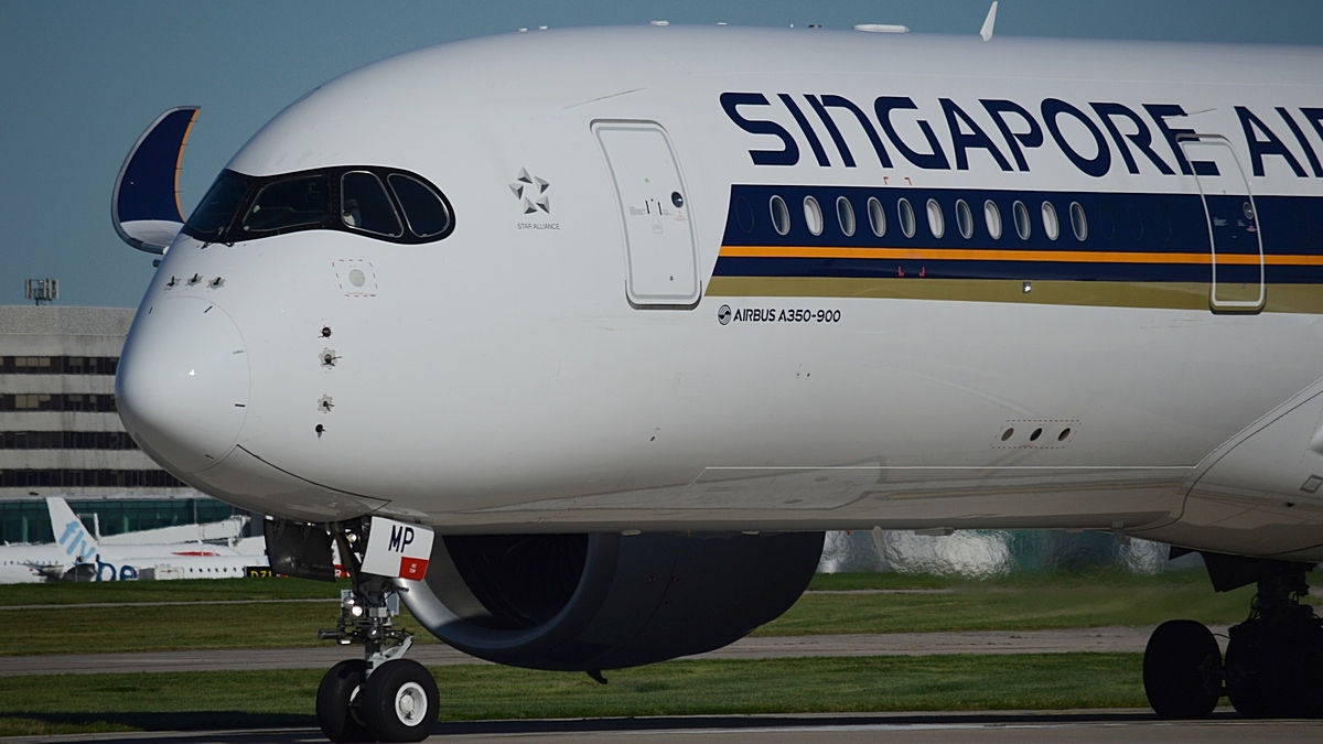 Rod's Aviation Photos: Manchester Airport October 2019