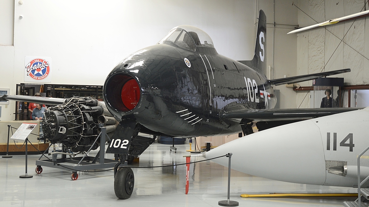 Rod's Aviation Photos: California Tour 2019: Yanks Air Museum, Chino ...