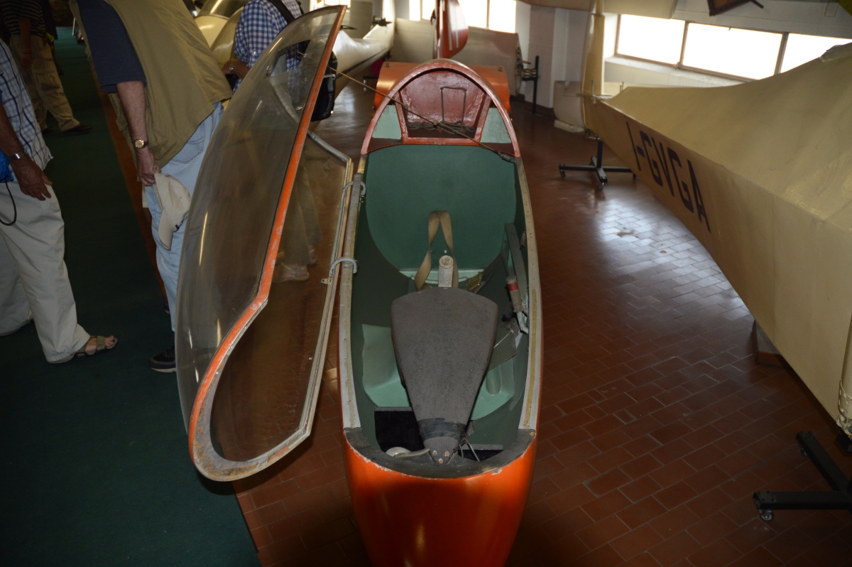 Rod's Aviation Photos: European tour 2015: Miscellaneous aircraft