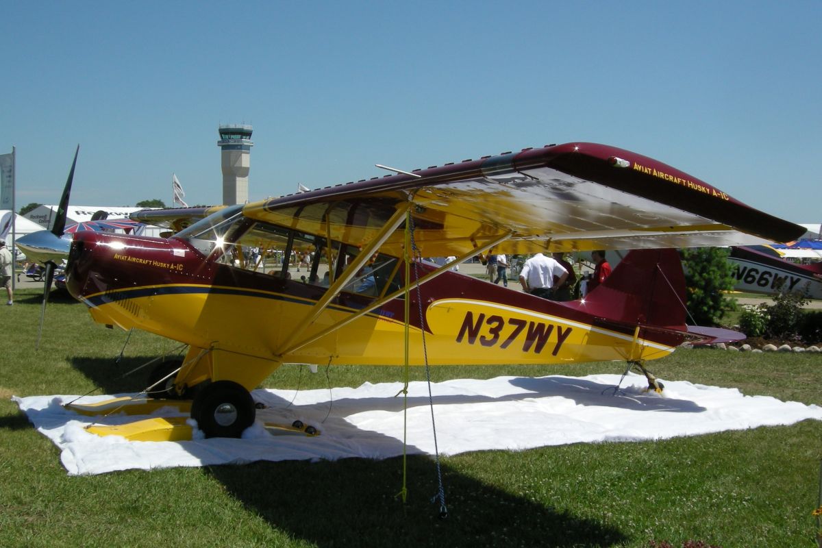 Rod's Aviation Photos: EAA Airventure 2011, Oshkosh Aircraft A - Bee