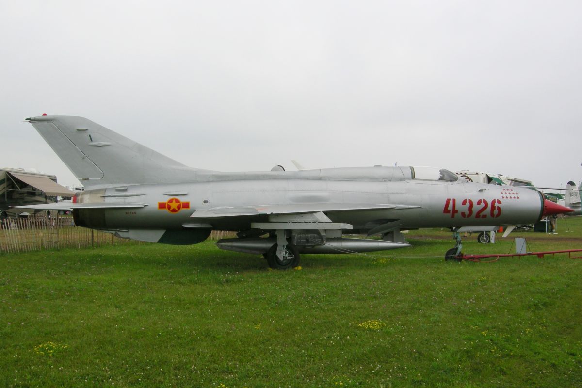 Rod's Aviation Photos: EAA Airventure 2011, Oshkosh Aircraft Cha - F