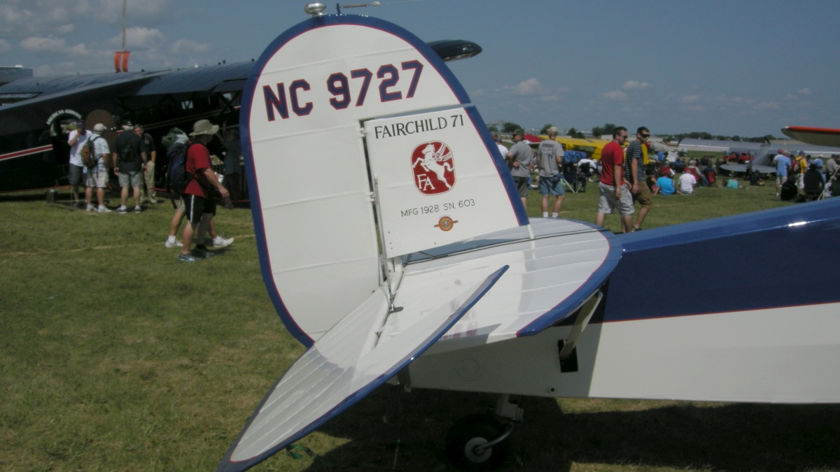 Rod's Aviation Photos: EAA AirVenture 2014, Oshkosh Aircraft F - Lin