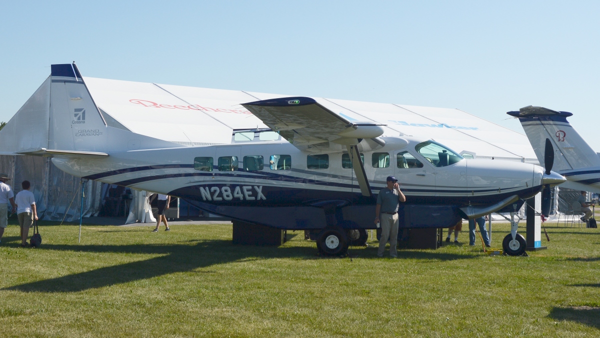 Rod's Aviation Photos: EAA AirVenture 2016, Oshkosh: Cessna