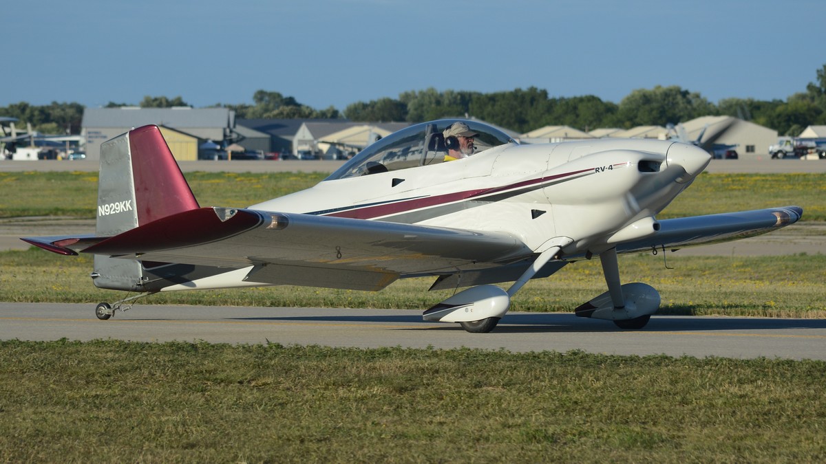 Rod's Aviation Photos: EAA Airventure 2022, Aircraft T-Z