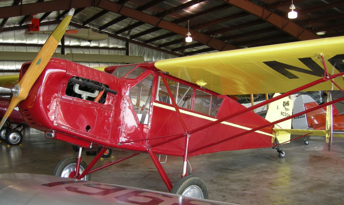 Rod's Aviation Photos: EAA AirVenture 2010, Oshkosh: Pioneer Airport