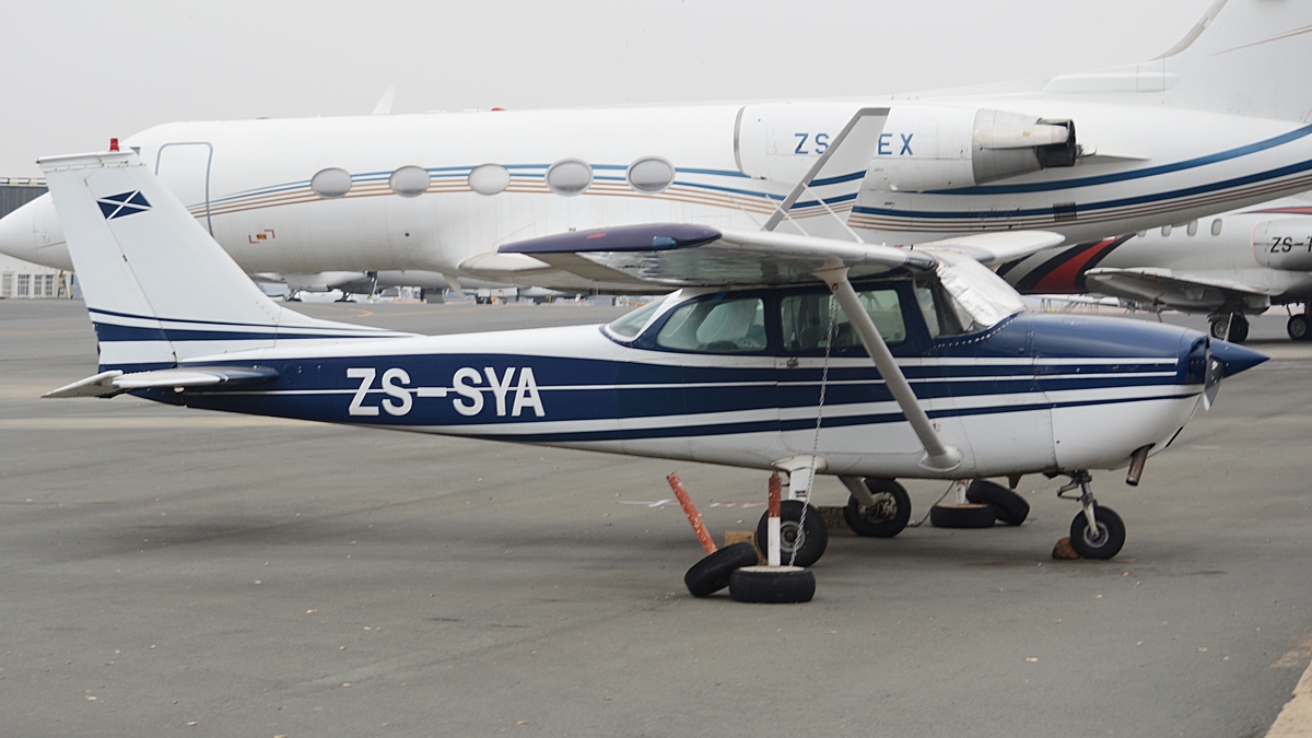 Rod's Aviation Photos: South Africa tour 2018: Lanseria International ...