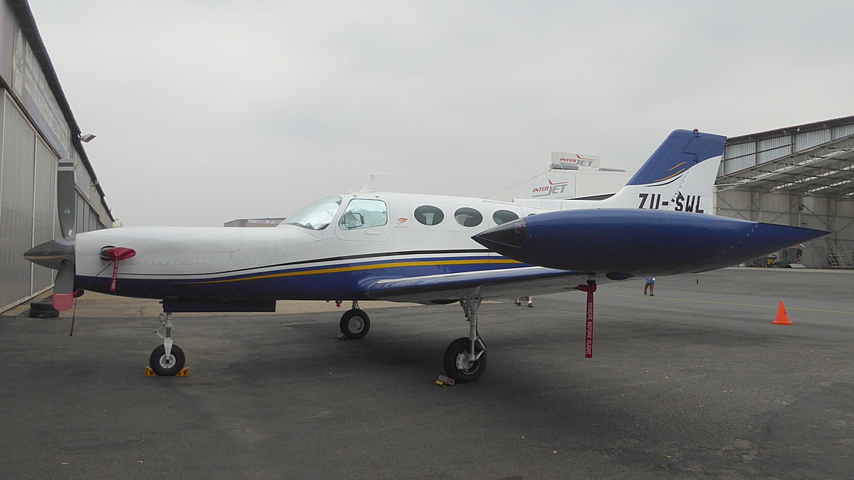 Rod's Aviation Photos: South Africa tour 2018: Lanseria International ...