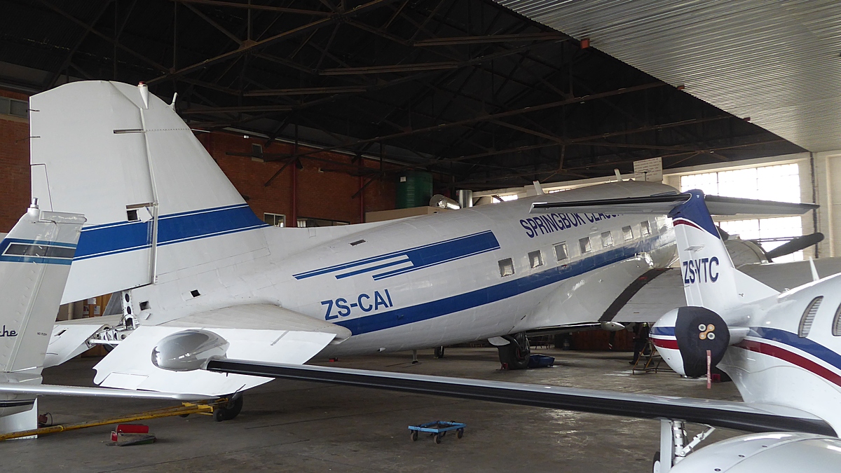 Rod's Aviation Photos: South Africa Tour 2018: Rand Airport and SAA Museum